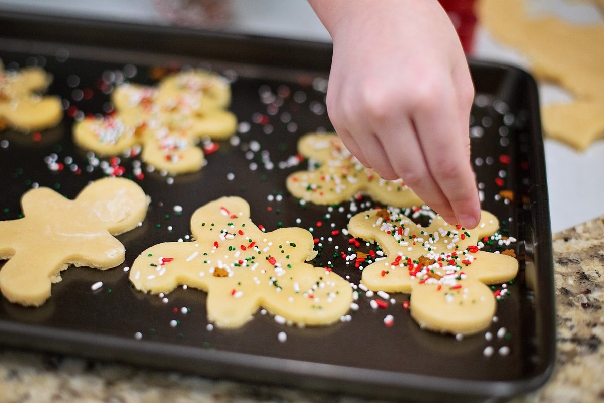 Building Lasting Family Traditions with Your Kids - The Parenting Pro